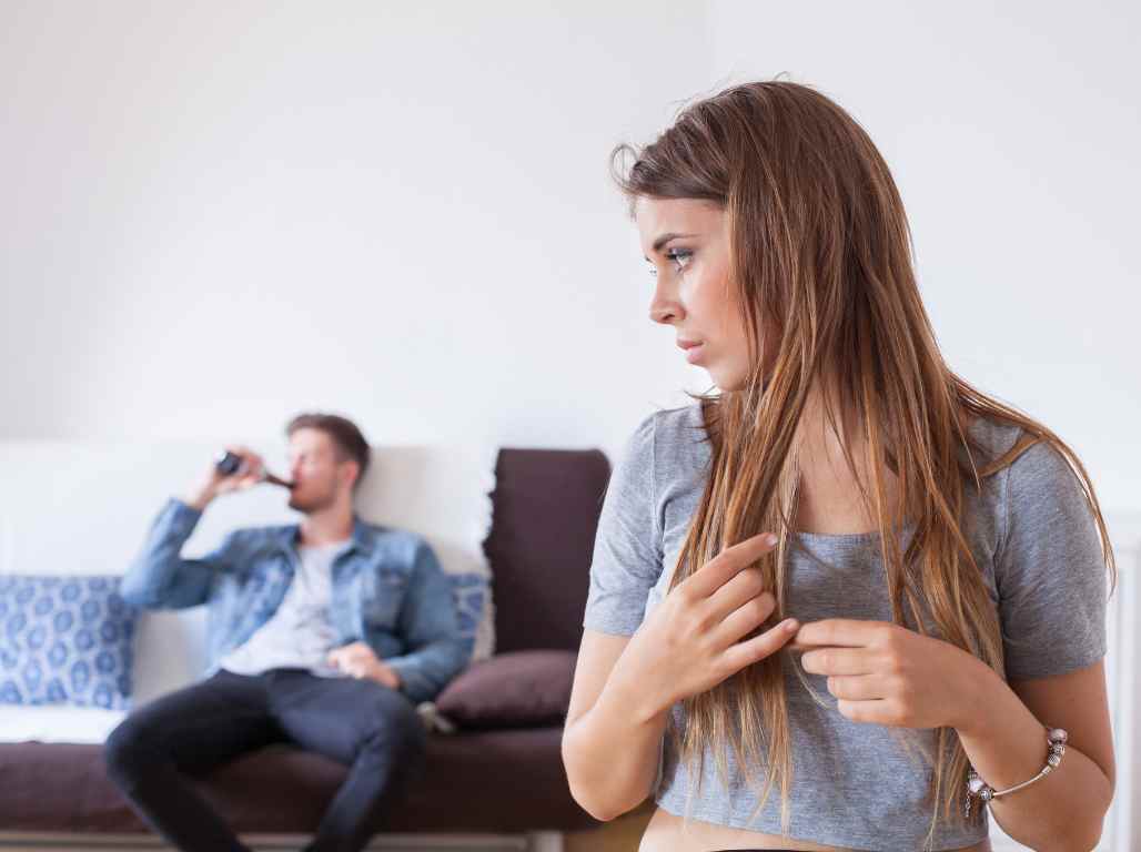 How To Help An Alcoholic Spouse - Reach Out Recovery