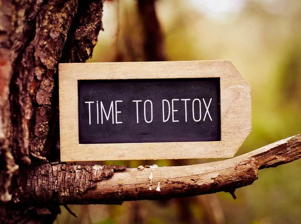 What Detox And Withdrawal Make You Feel - Reach Out Recovery