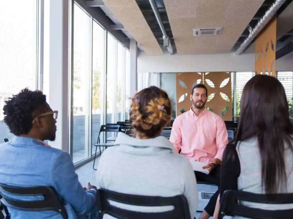 3 Careers In Addiction Treatment Therapy - Reach Out Recovery